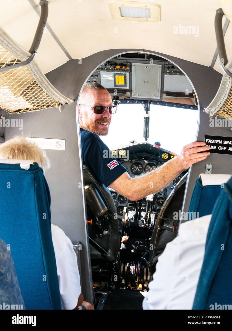 De havilland dove hi-res stock photography and images - Alamy