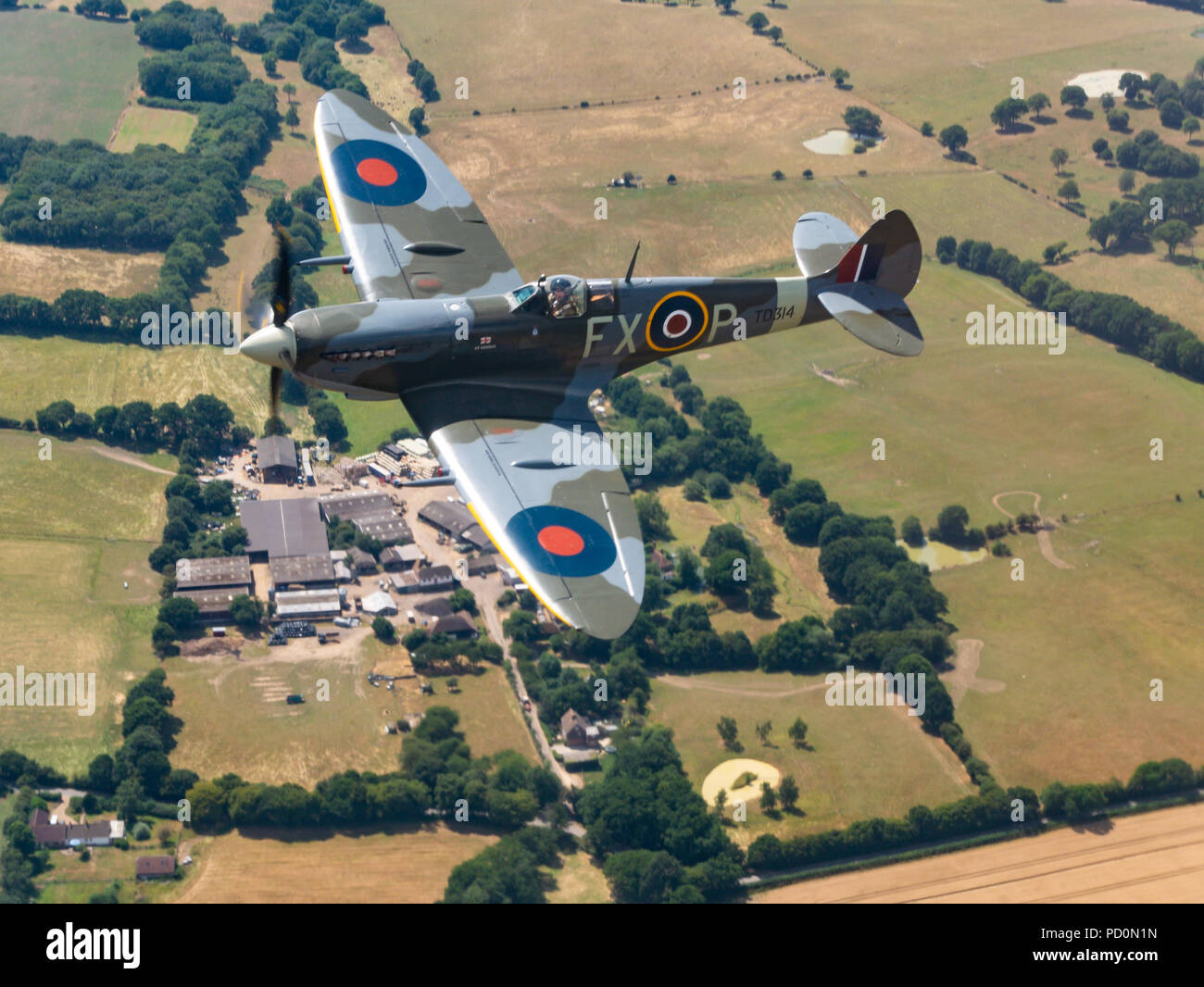 Supermarine Spitfire MKIX TD314 St George in flight, air-to-air ...