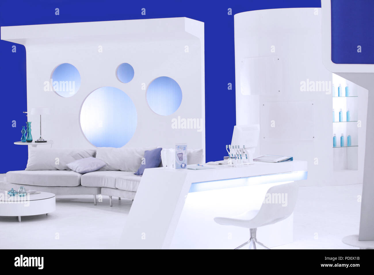 Luxury hospital waiting room hi-res stock photography and images - Alamy