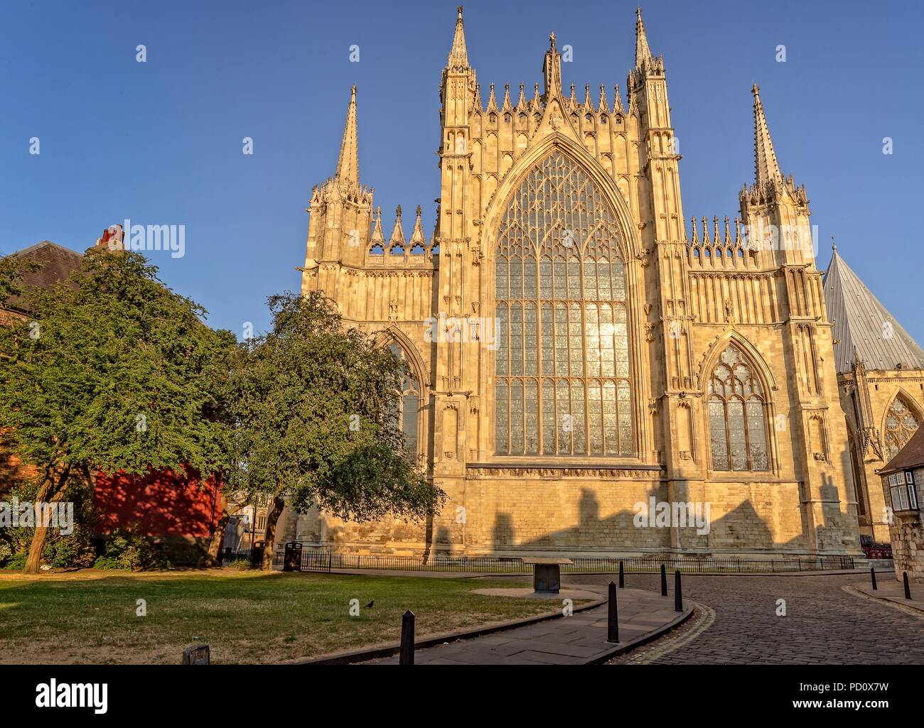 York minster great east window hi-res stock photography and images - Alamy