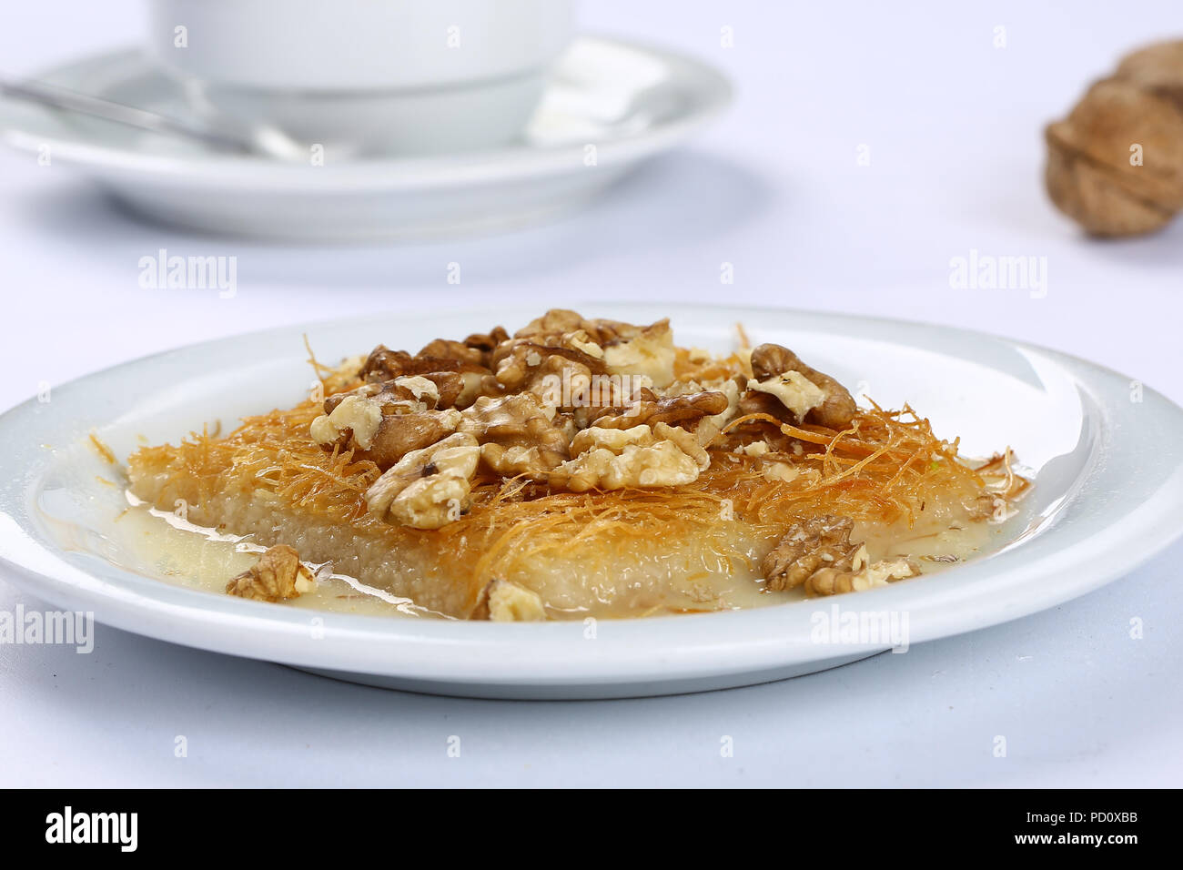 Turkish delicious dessert kadayif - kataifi Stock Photo - Alamy