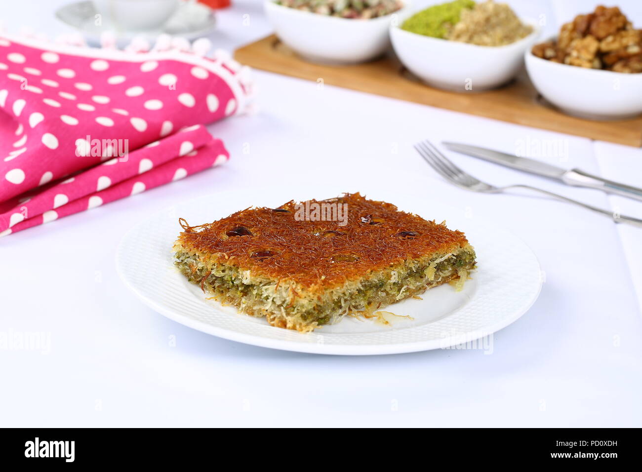 Turkish delicious dessert kadayif - kataifi Stock Photo - Alamy