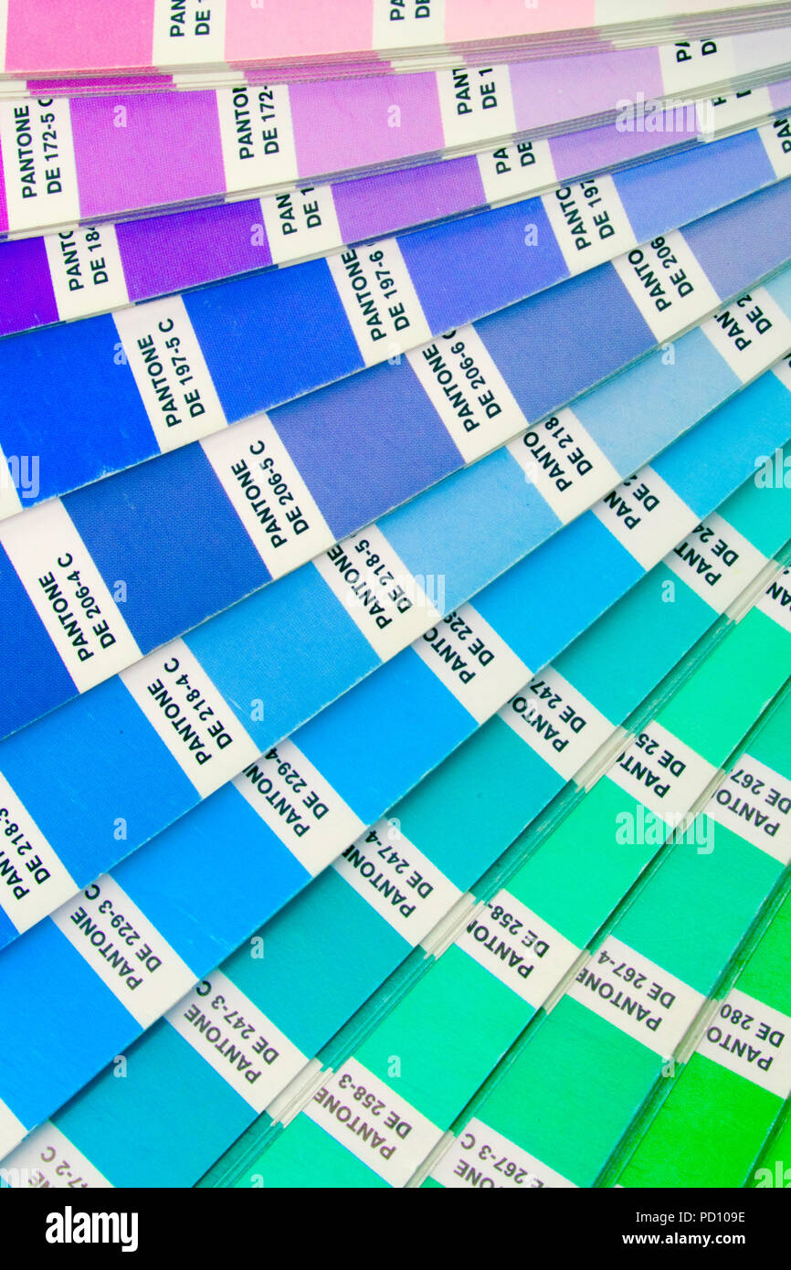 Color reference chart hi-res stock photography and images - Alamy