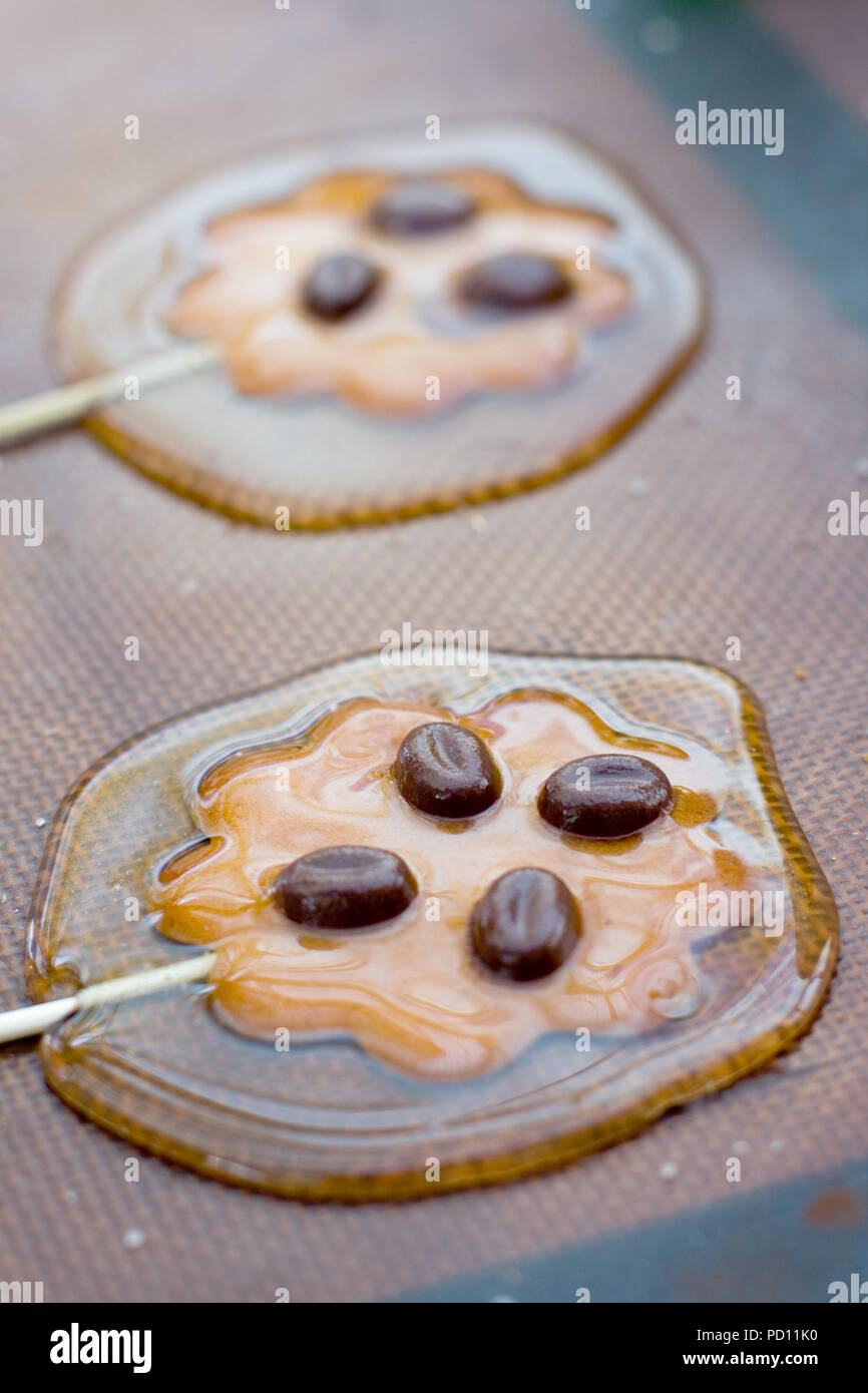 handmade candy lollipops Stock Photo - Alamy