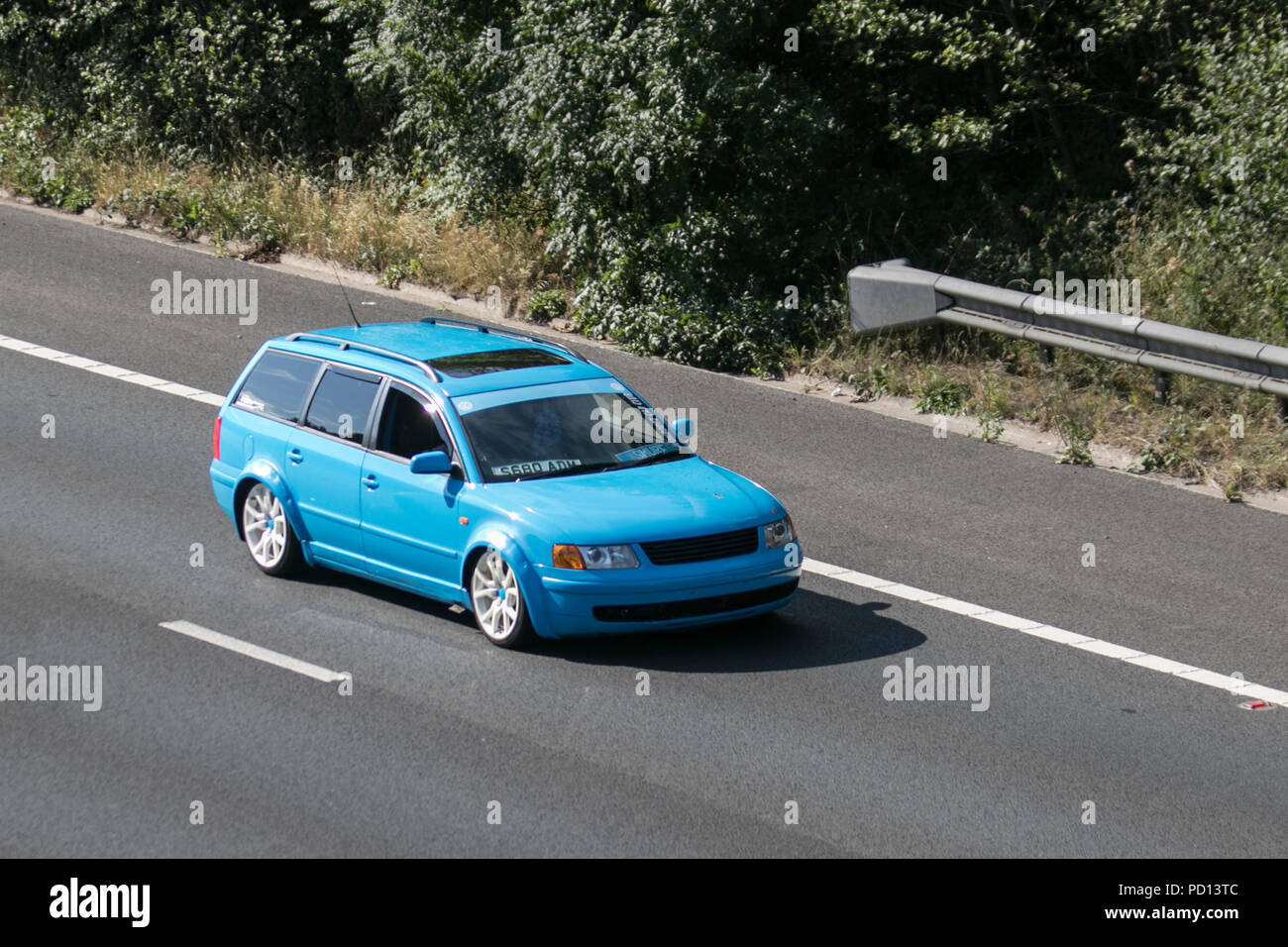 S680ADM 1998 blue VW Volkswagen Passat SE TDI; UK Vehicular traffic ...