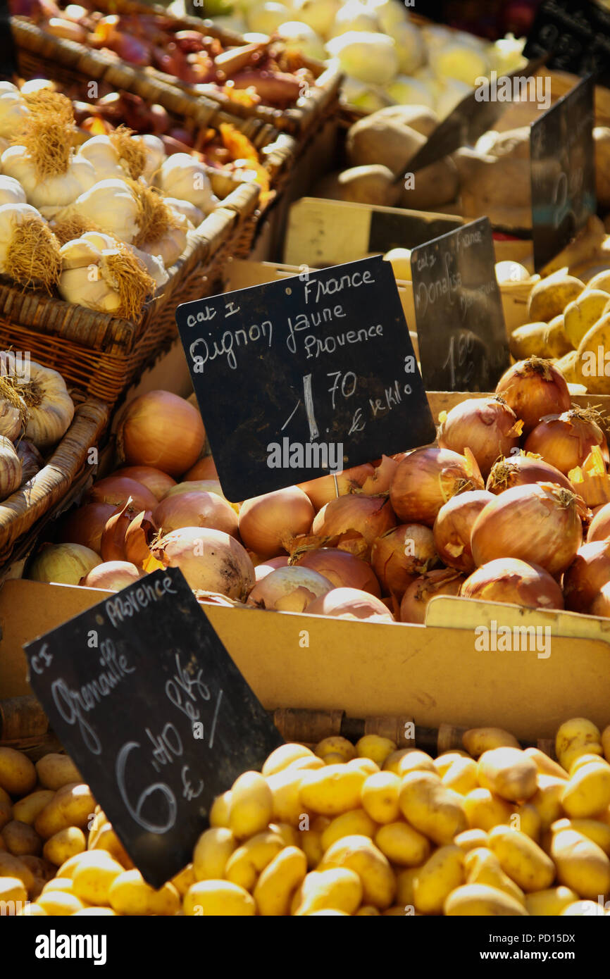 Nice france market fruit veg hi-res stock photography and images - Alamy