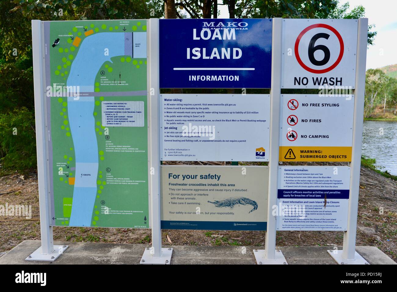 Loam island sign, Booroona walking trail on the Ross River, Rasmussen ...