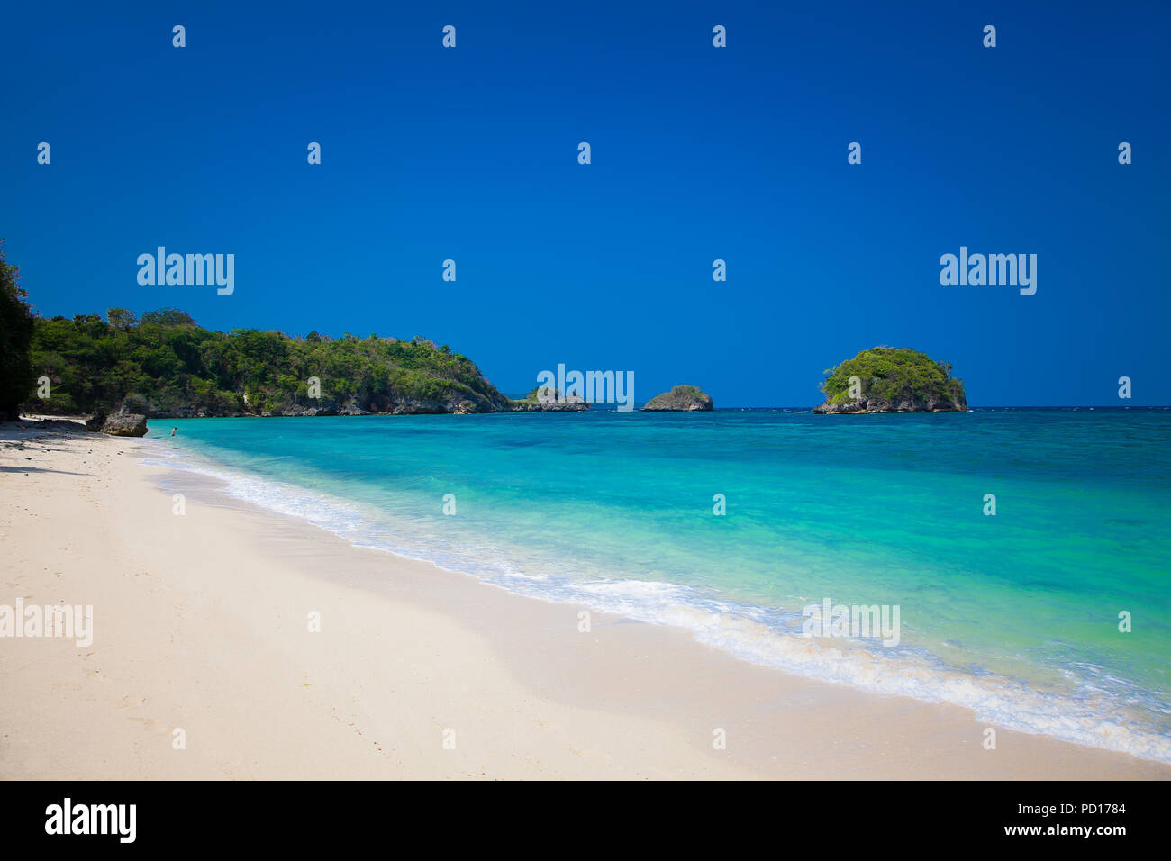 Beautiful Bulabog Beach on Boracay island. Philippines Stock Photo - Alamy