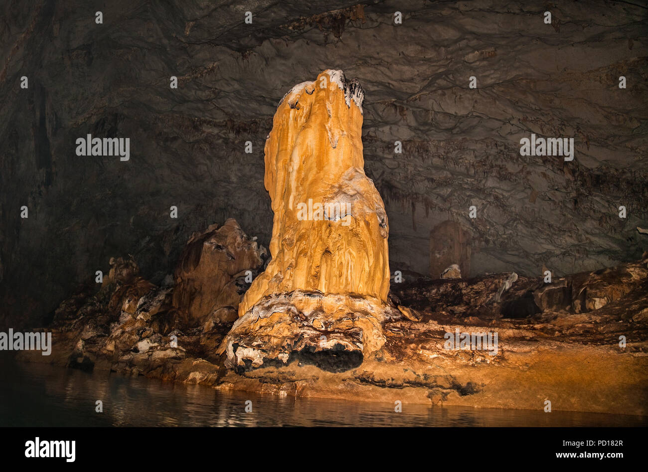 Philippines puerto princesa subterranean river palawan cave hi-res ...