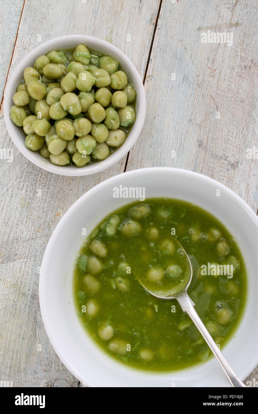 prepared marrowfat peas Stock Photo - Alamy