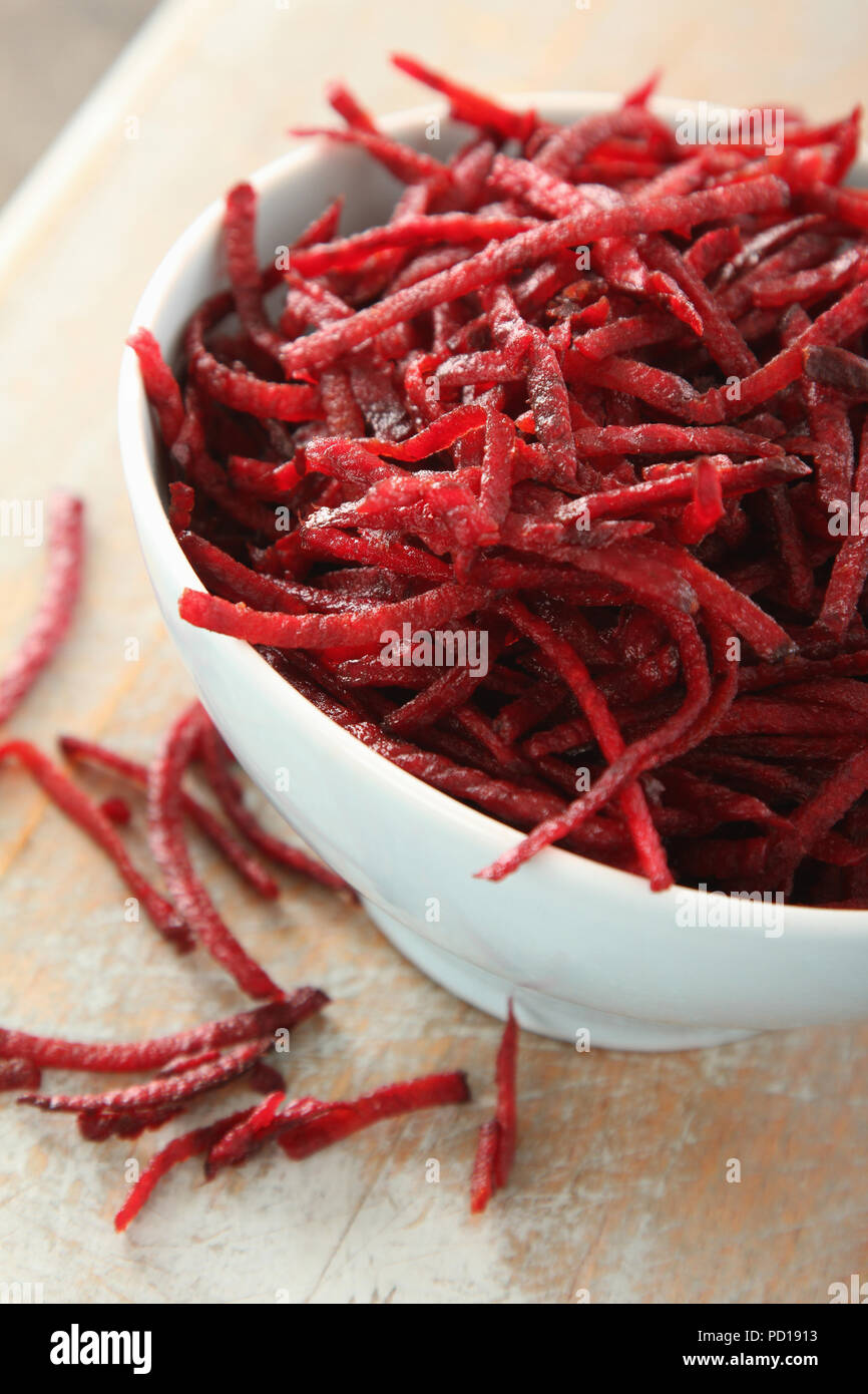 preparing fresh beetroot Stock Photo - Alamy