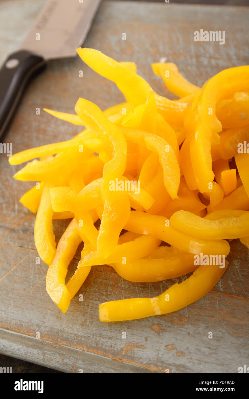 Julienne capsicum peppers hi-res stock photography and images - Alamy