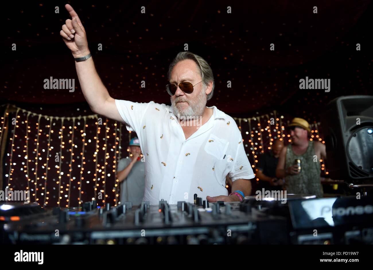 Vic Reeves High Resolution Stock Photography and Images - Alamy