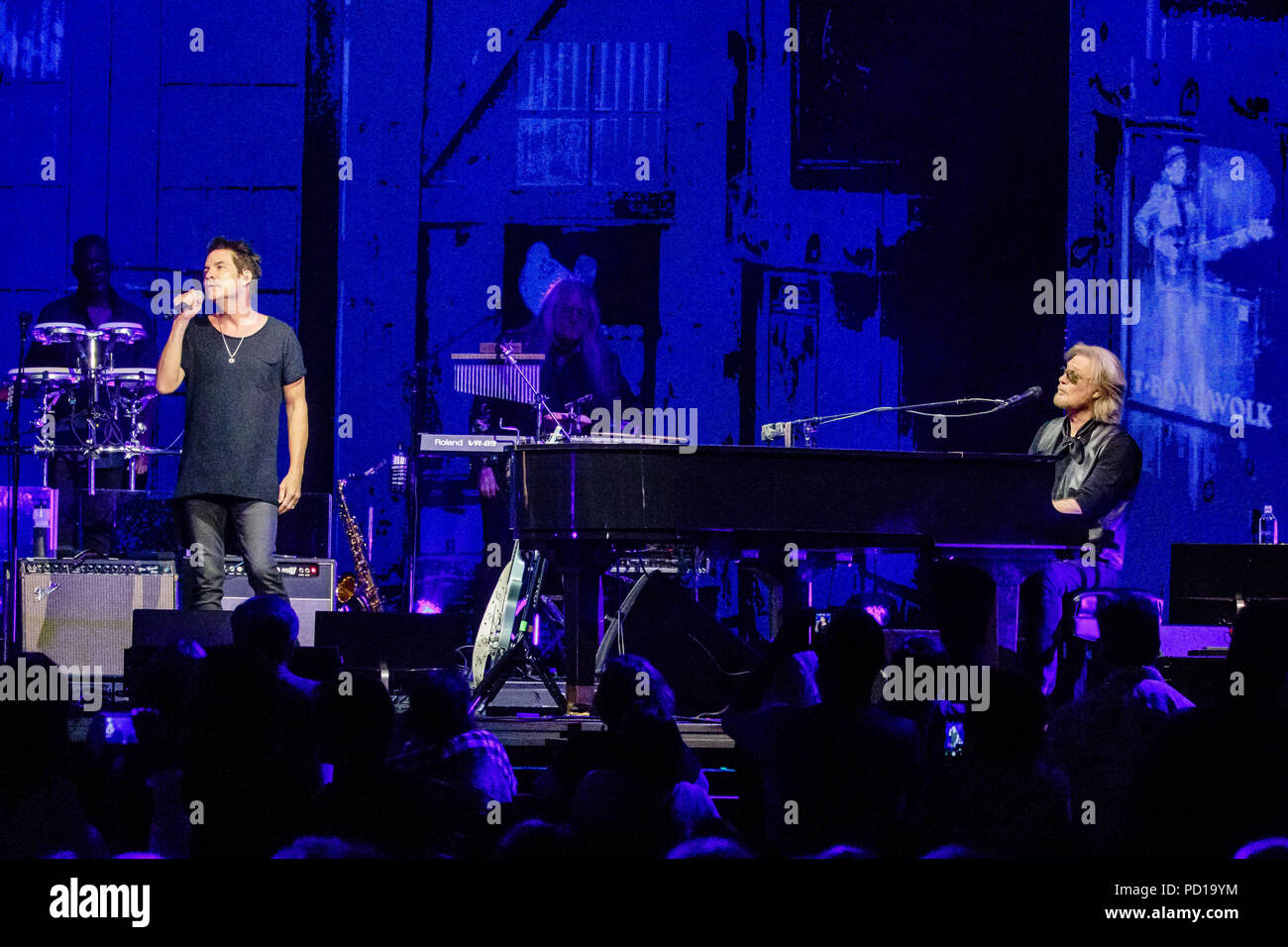San Diego, California, USA. 4th Aug, 2018. PAT MONAHAN of Train joins ...
