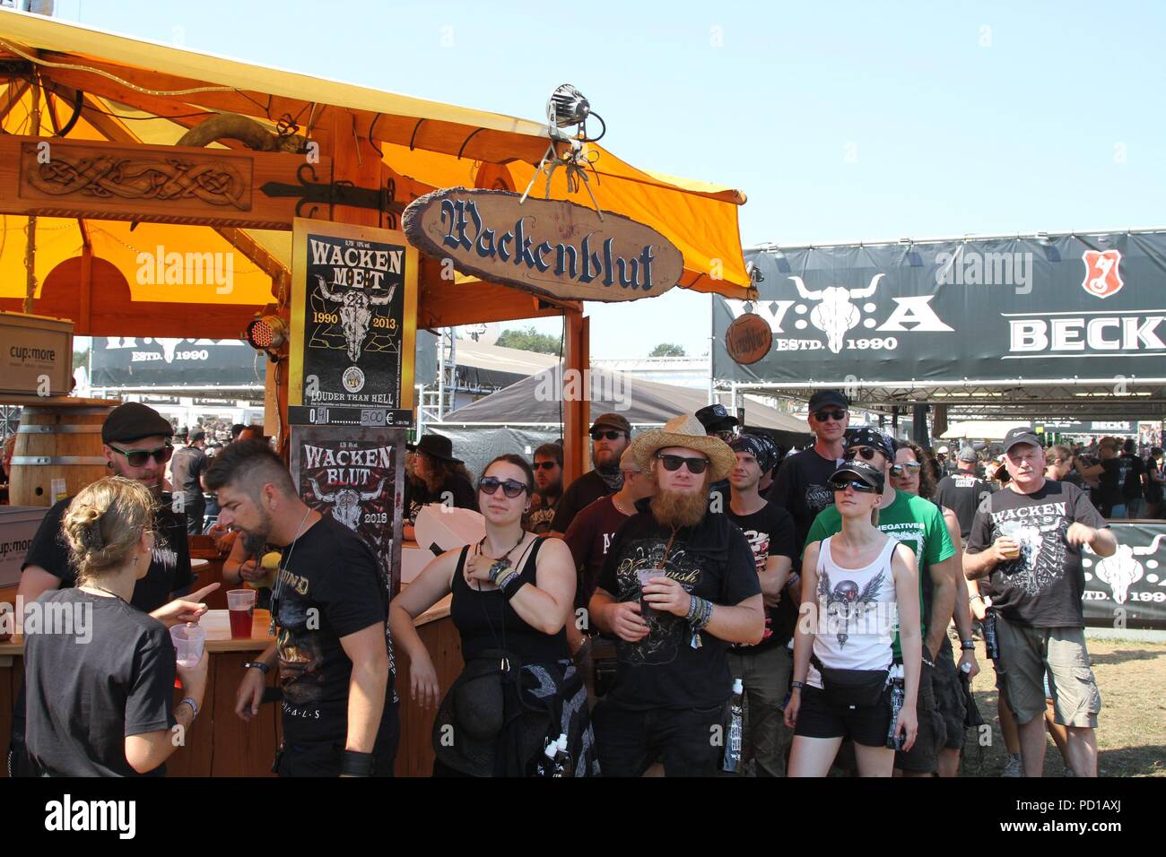 Wacken, Deutschland. 03rd Aug, 2018. Summer - Wacken Open Air - Heat and dust instead of mud and ...