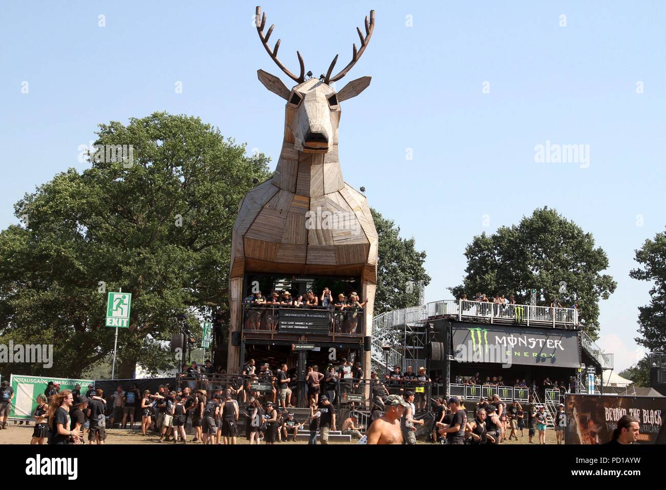 Wacken, Deutschland. 03rd Aug, 2018. Summer - Wacken Open Air - Heat and dust instead of mud and ...