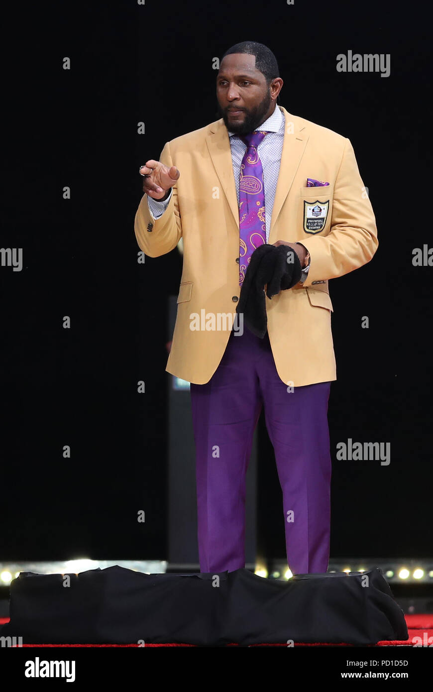 Canton, OH, USA. 4th Aug, 2018. Ray Lewis at the 2018 Pro Football Hall ...