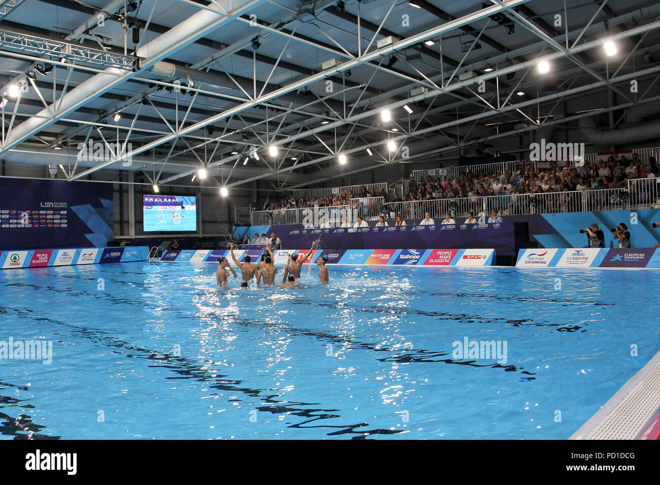 Synchronised swimming team gbr hi-res stock photography and images - Alamy