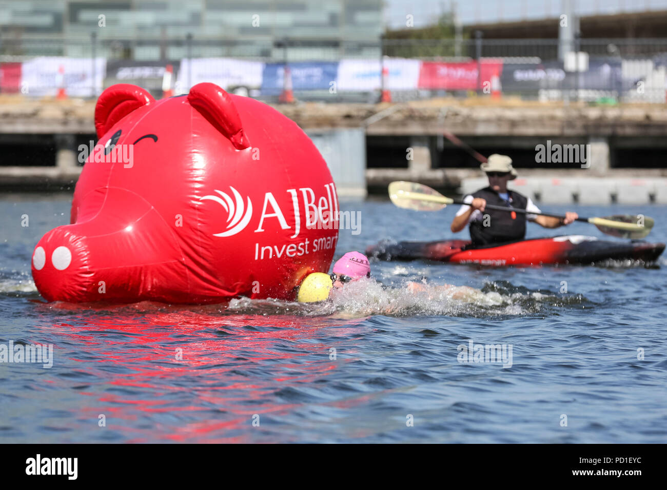 ExCel London, UK, 5th August 2018. Men's Elite swimmers at the turning ...