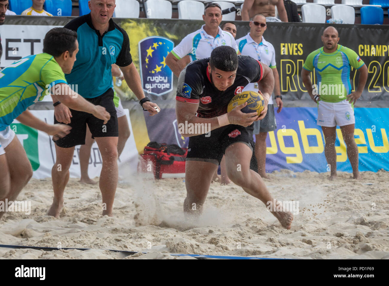 Moscow, Russia. 5th, August 2018. Slovenian players (green) and Turkish ...