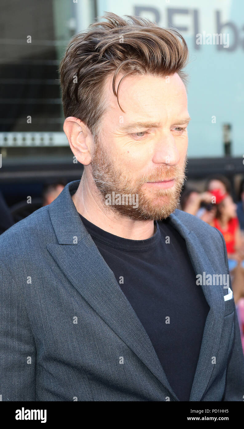 Christopher robin ewan mcgregor hi-res stock photography and images - Alamy
