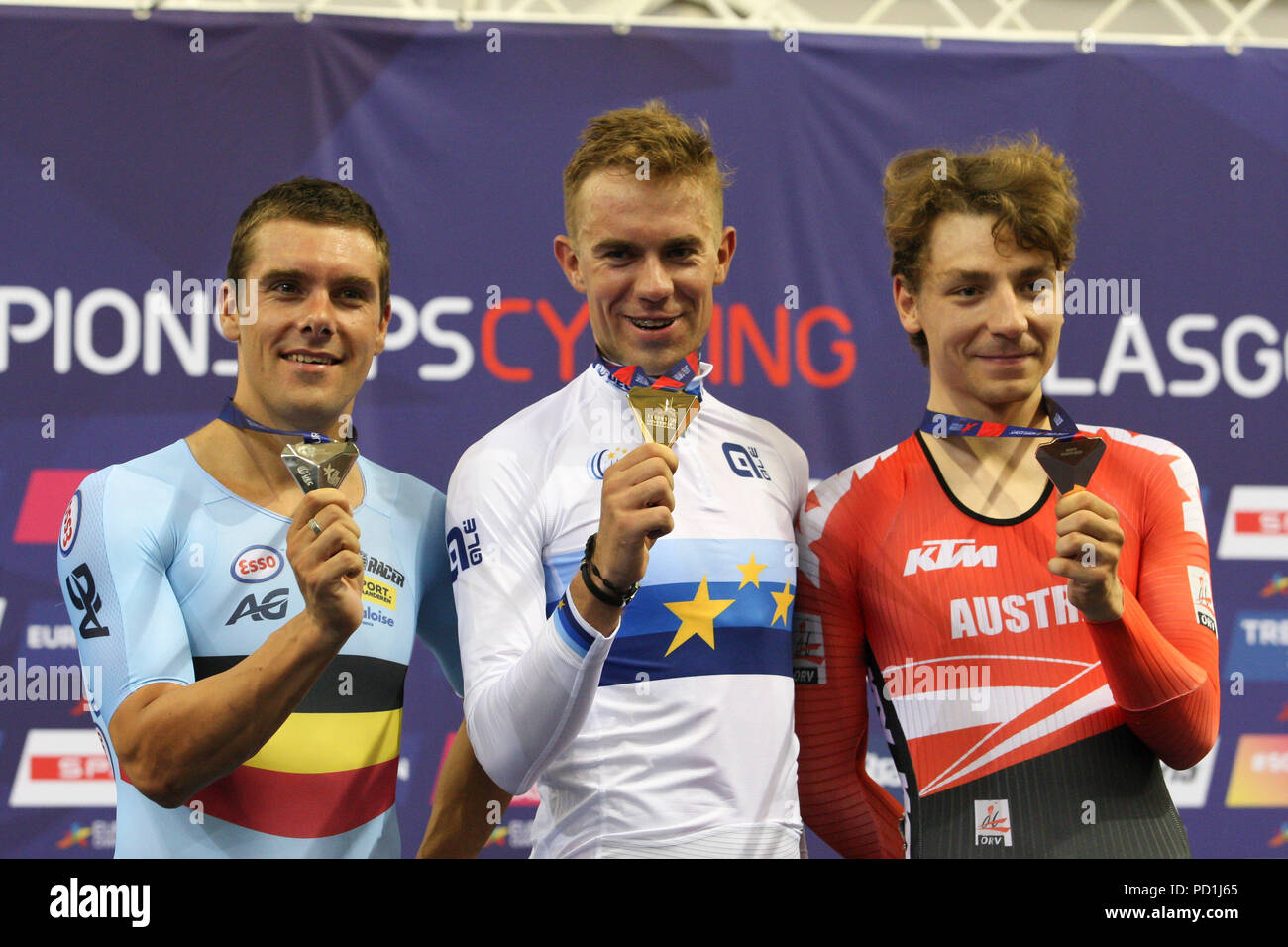 Roger hoy hi-res stock photography and images - Alamy