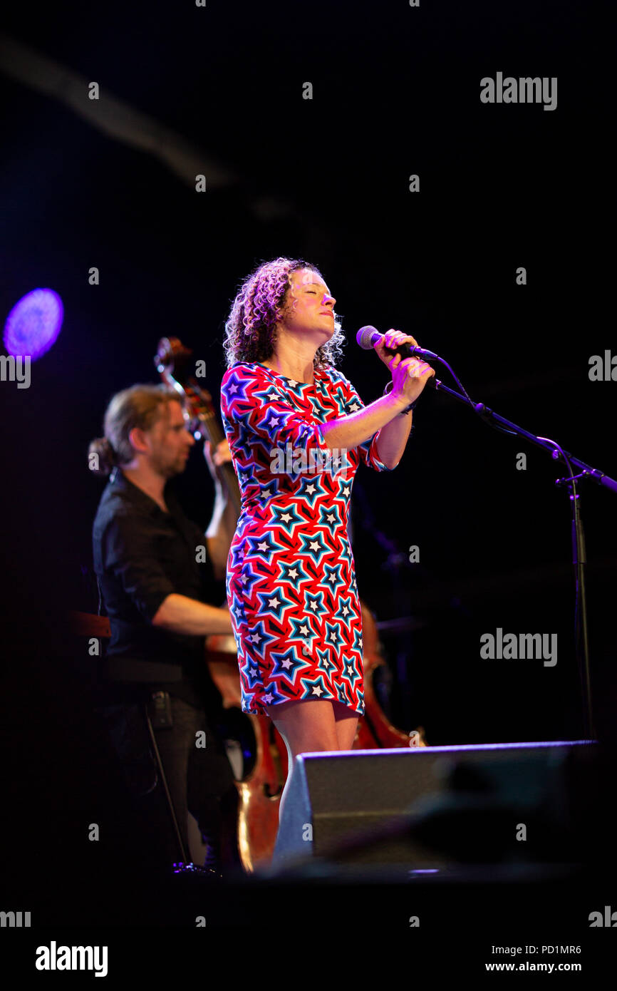 Kate rusby 2018 hi-res stock photography and images - Alamy