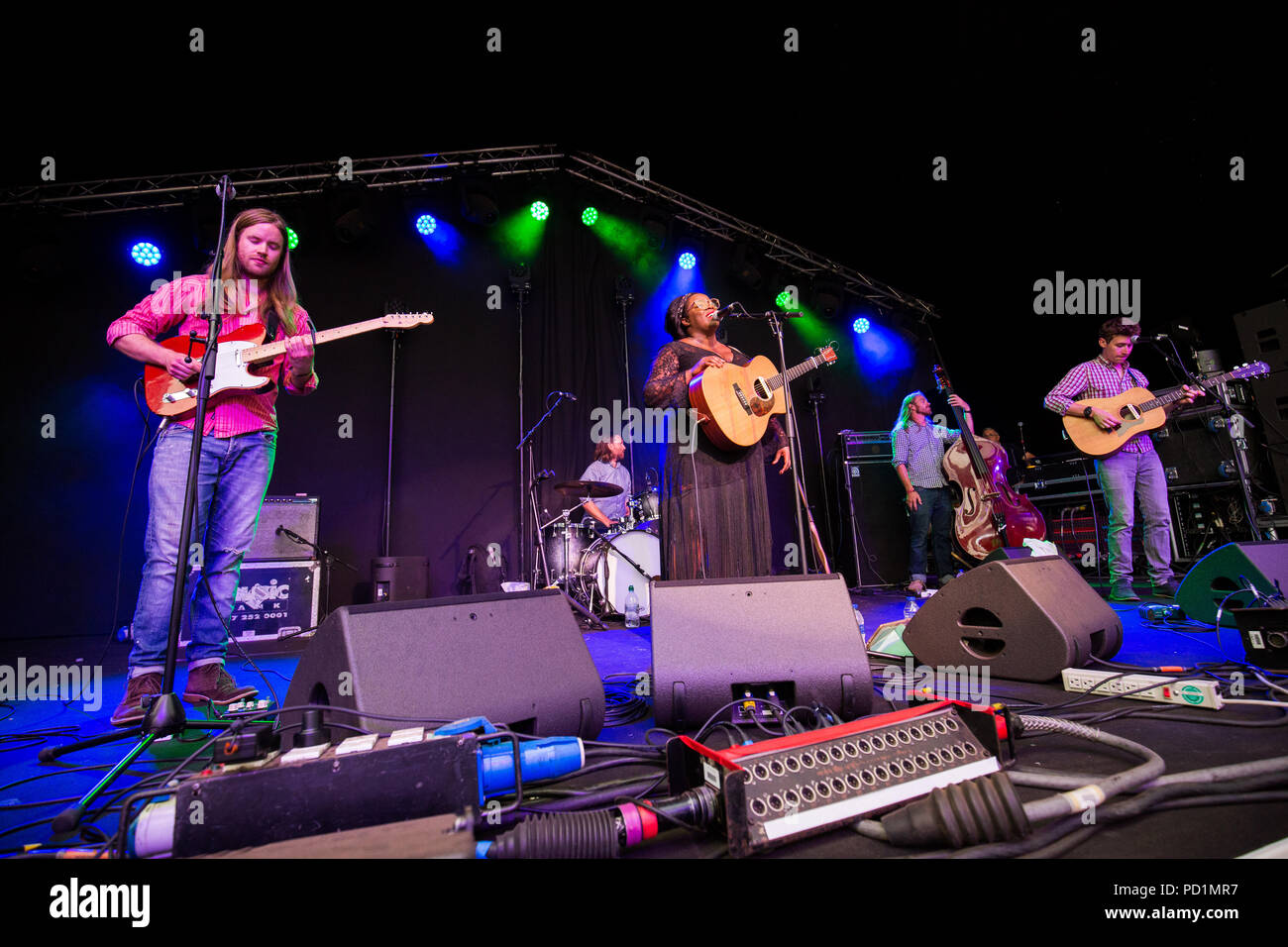 Kate rusby 2018 hi-res stock photography and images - Alamy