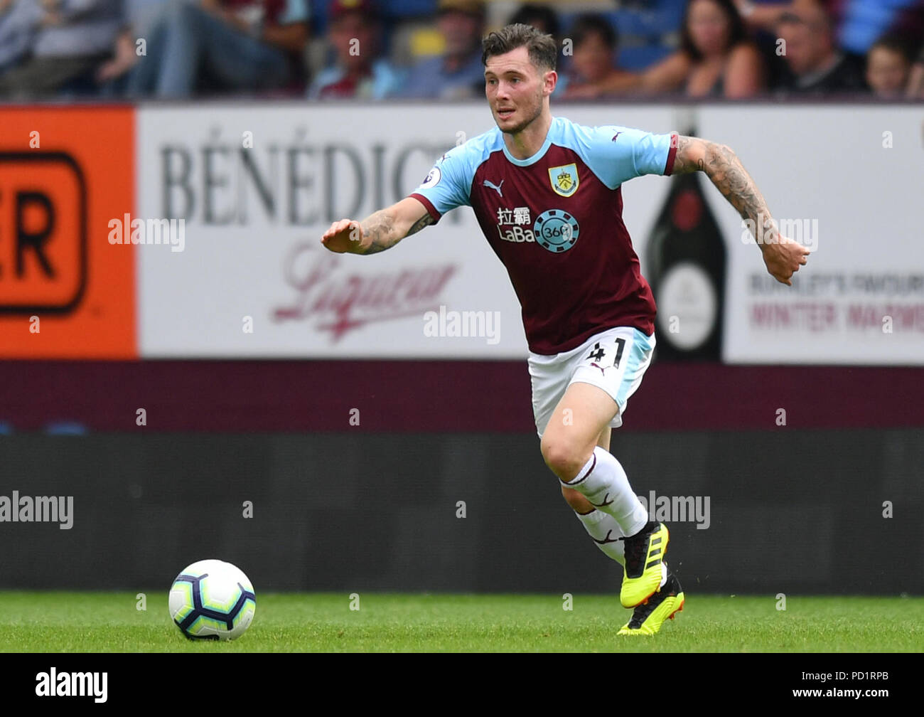 Aiden oneill soccer player hi-res stock photography and images - Alamy