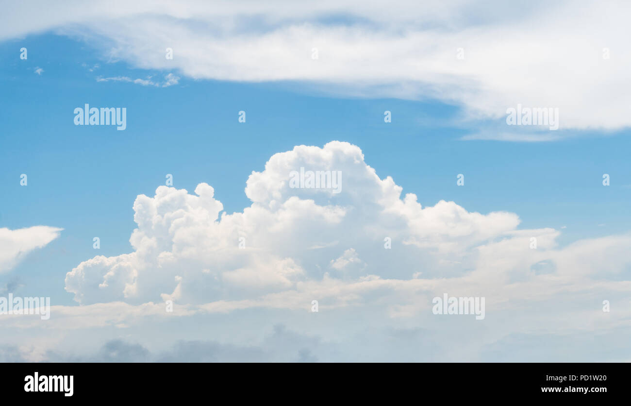 The big white cloud hi-res stock photography and images - Alamy