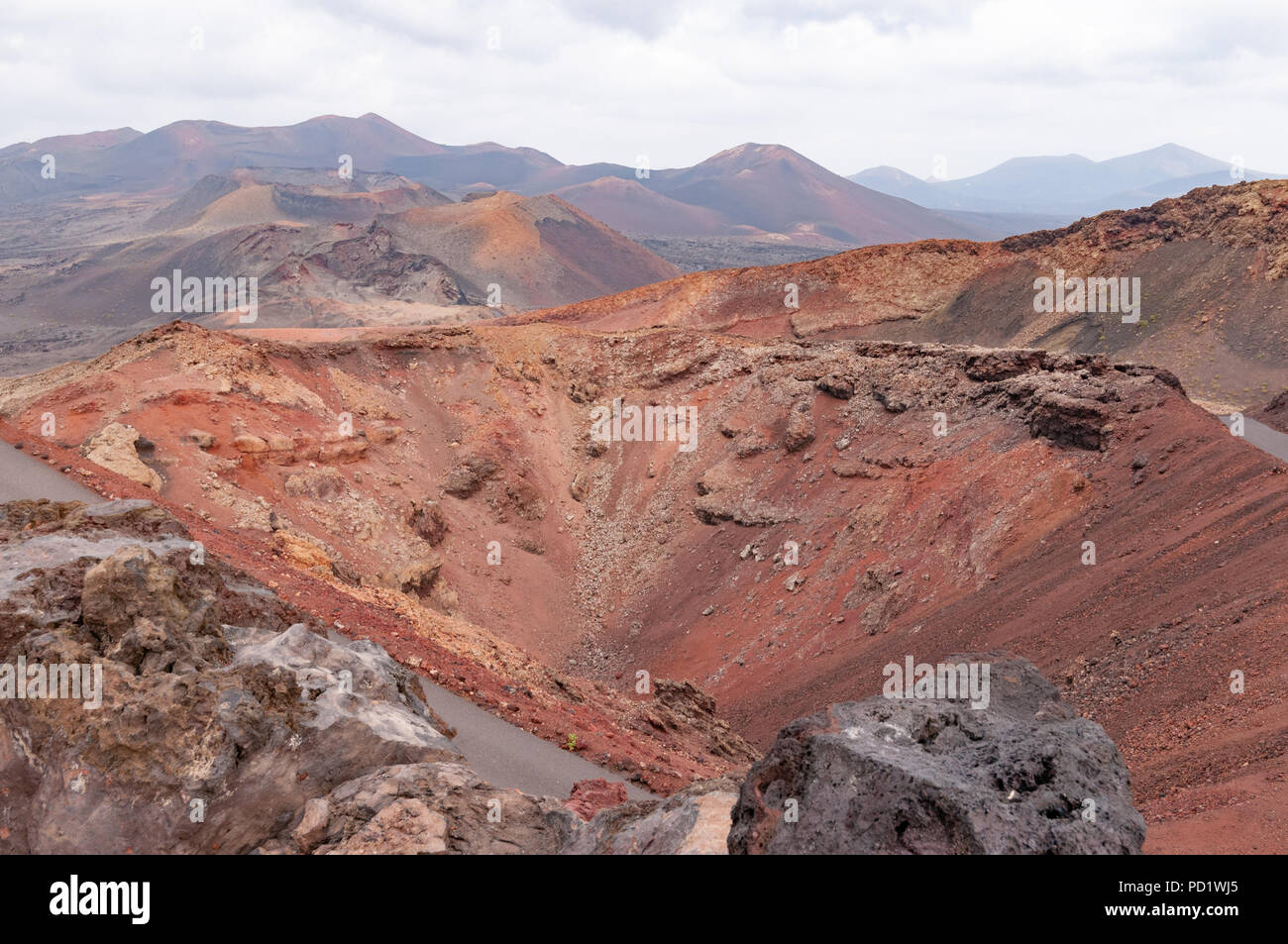 Fire mountain lanzarote hi-res stock photography and images - Alamy