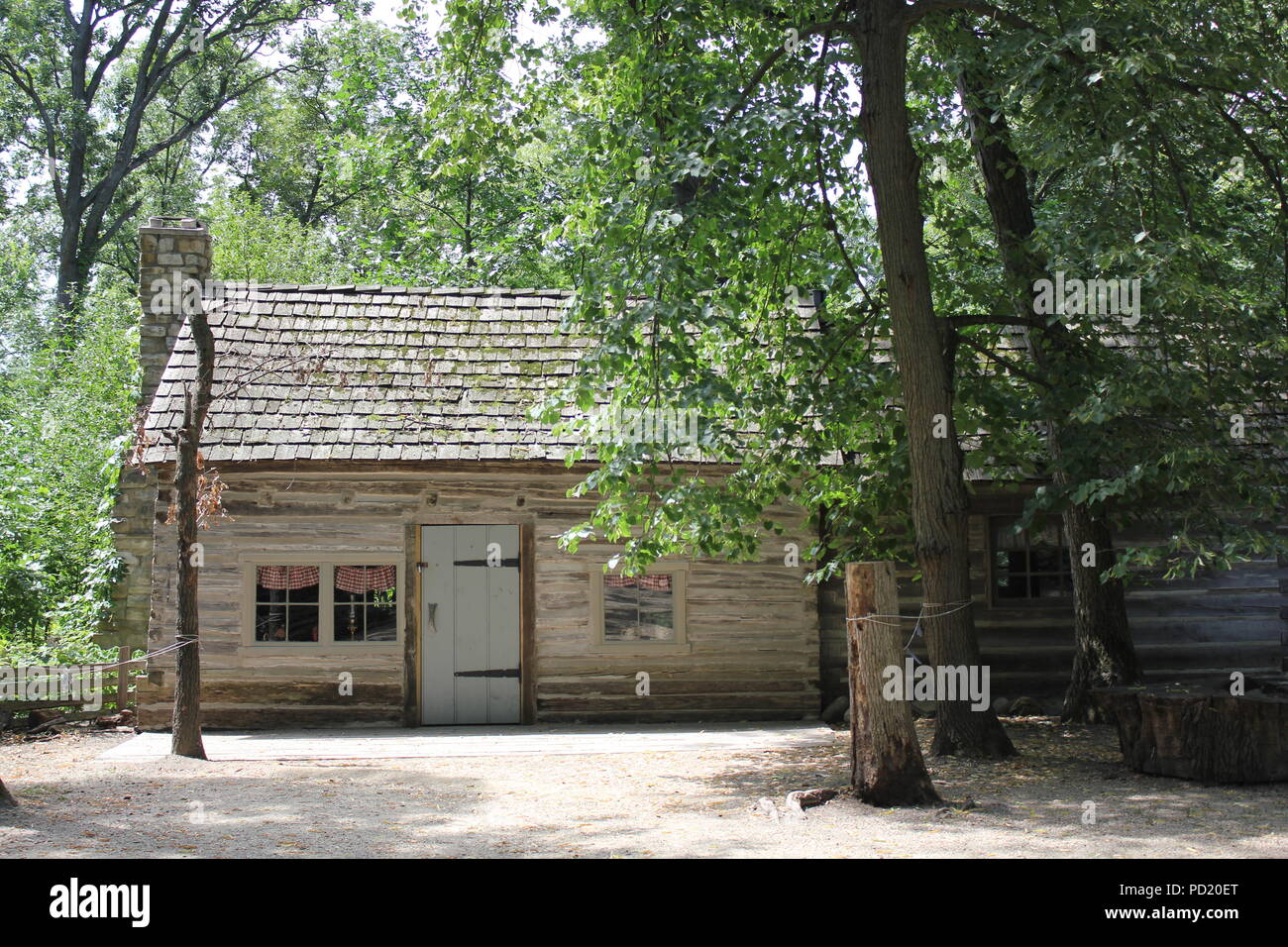 Mud infill hi-res stock photography and images - Alamy