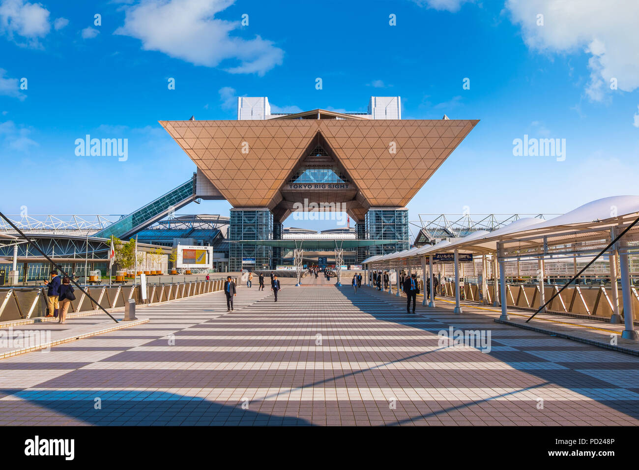 Tokyo big sight international exhibition center hi-res stock ...