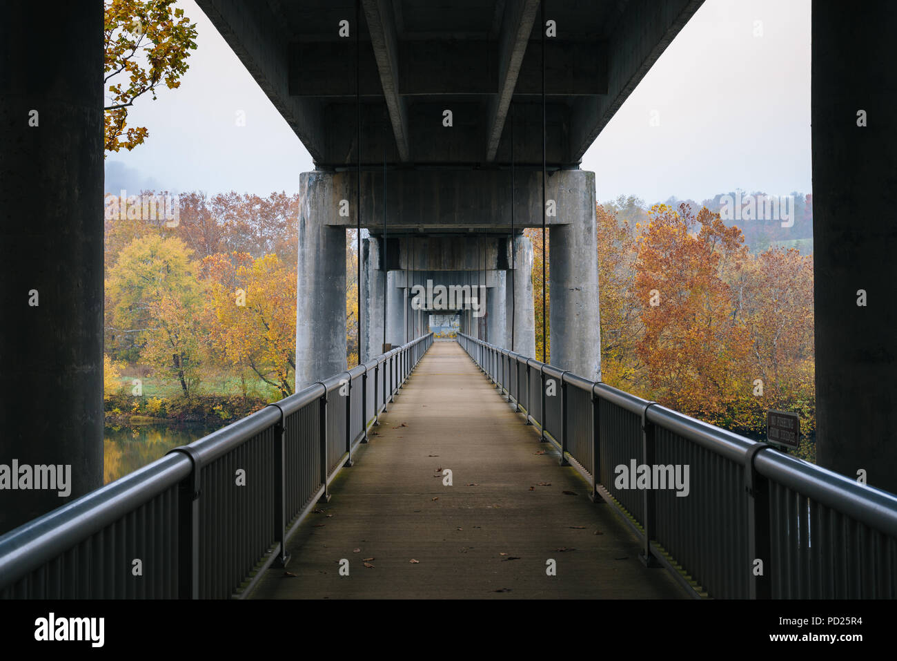 Appalachian trail over river in hi-res stock photography and images - Alamy