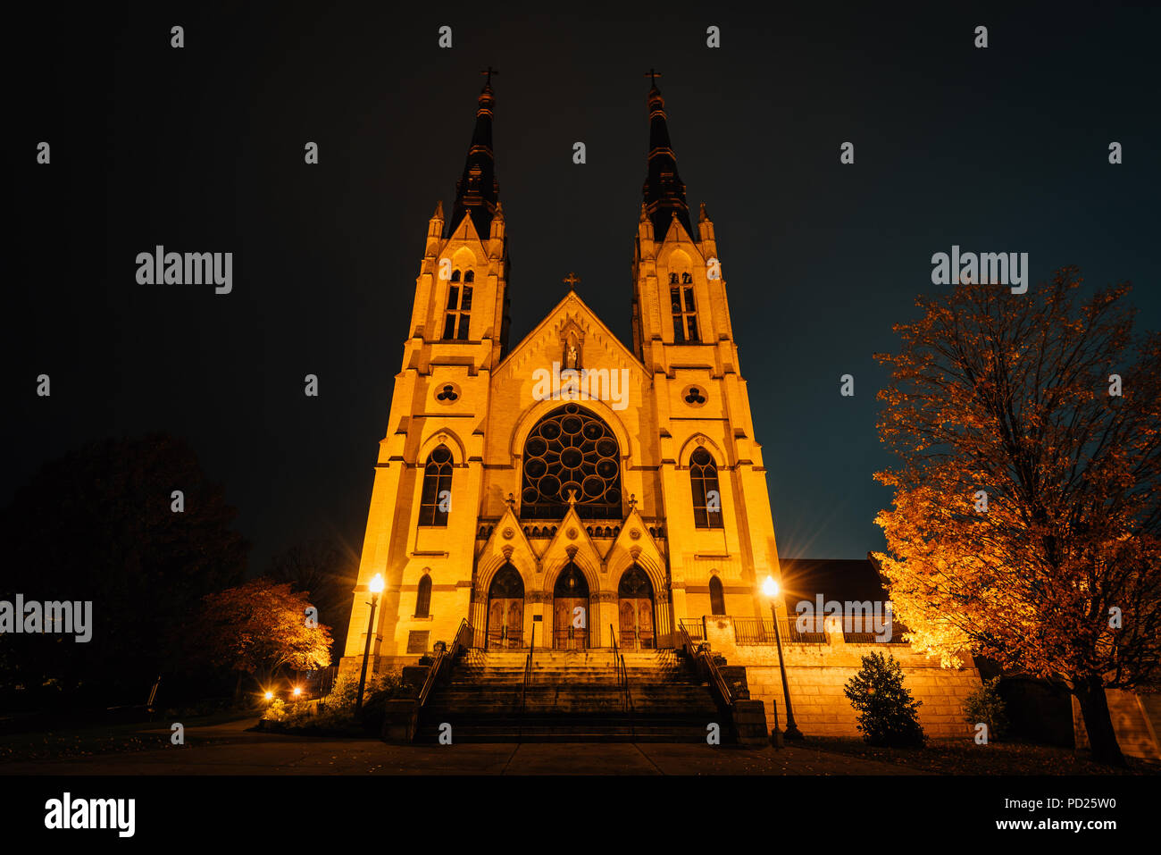 St. Andrew's Roman Catholic Church at night, in Roanoke, Virginia Stock ...