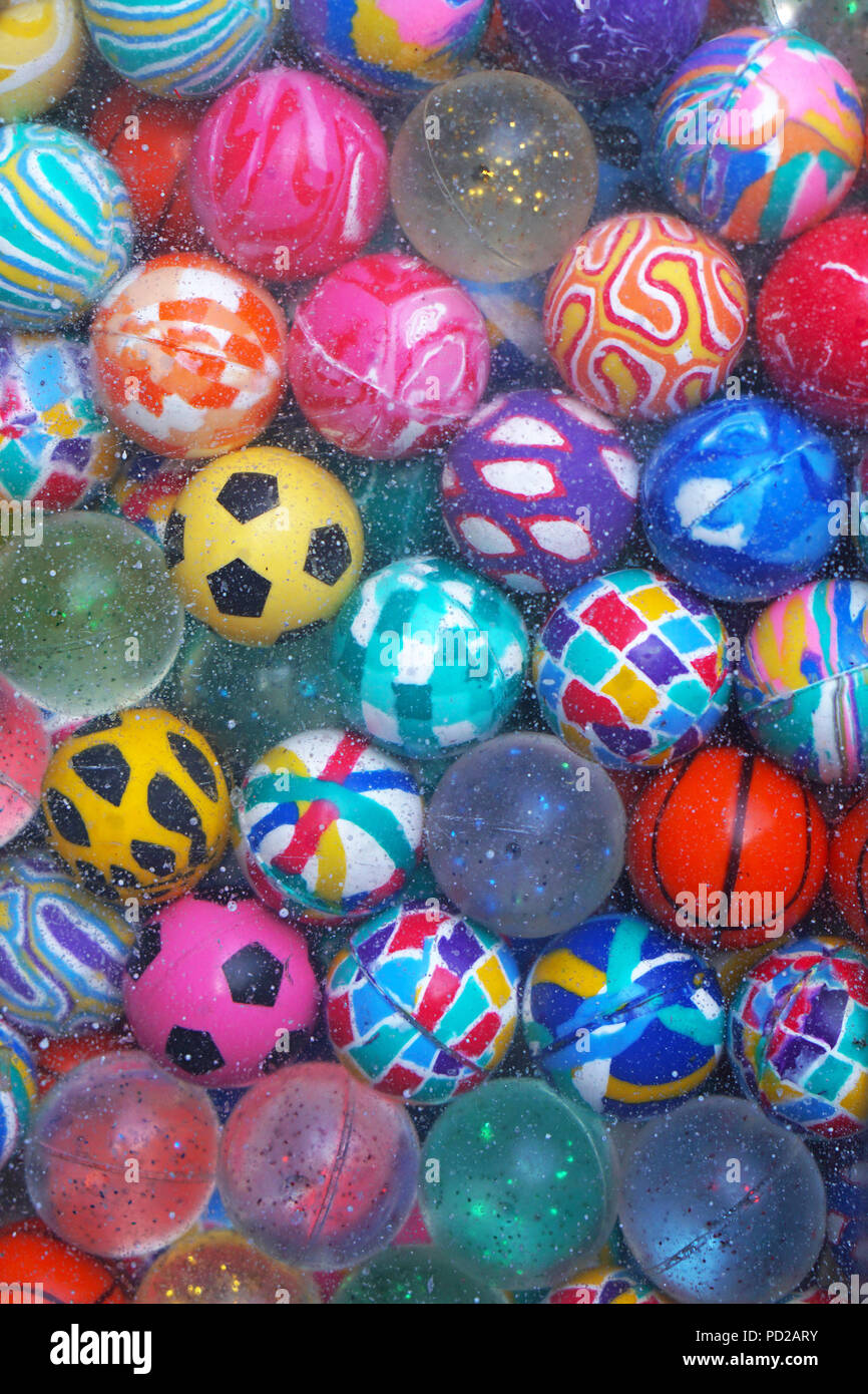 Bouncing balls hi-res stock photography and images - Alamy