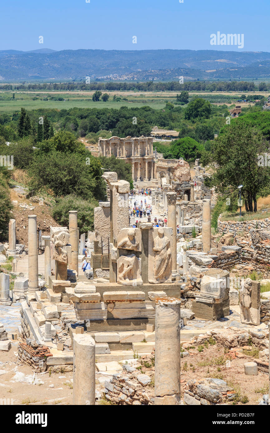 The marble streets of ephesus hi-res stock photography and images - Alamy