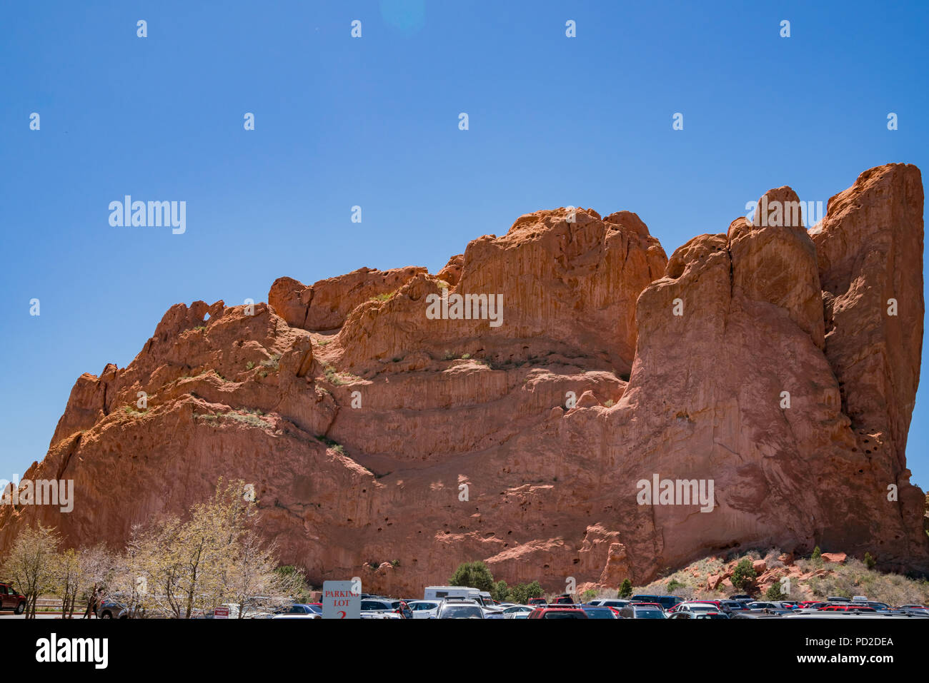 Beautiful landscape of the famous Garden of the Gods at Manitou Springs ...