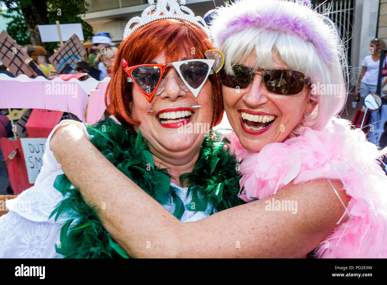 King mango strut parade hi-res stock photography and images - Alamy