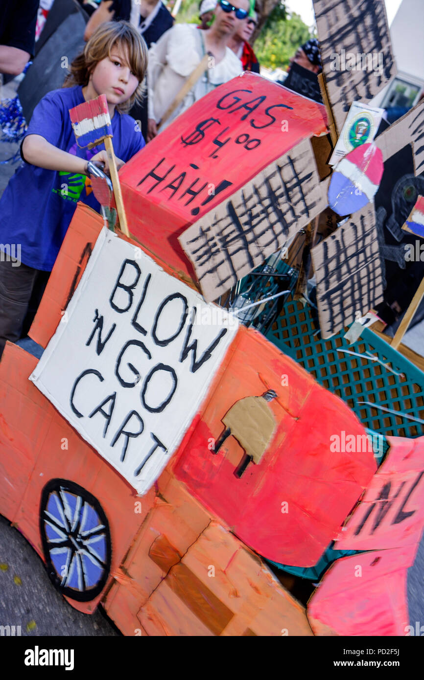 King mango strut hi-res stock photography and images - Alamy