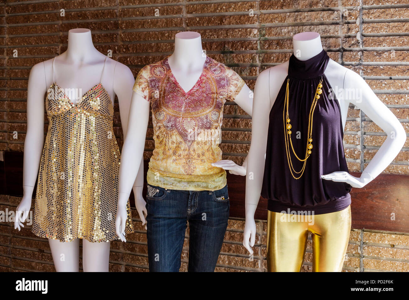 Mannequin female hi-res stock photography and images - Alamy