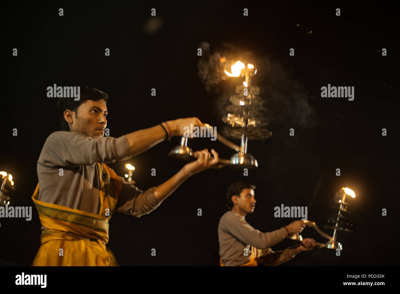 Puja Ceremony at the Ganges River in Varanasi, Uttar Pradesh, India ...