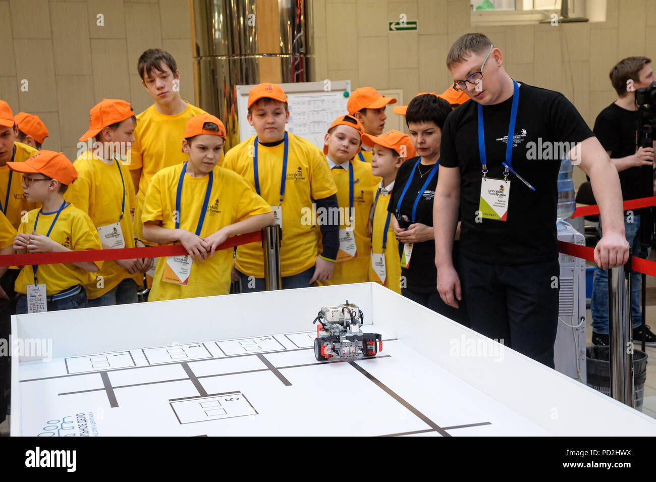 Competitions of robots among school students Stock Photo - Alamy