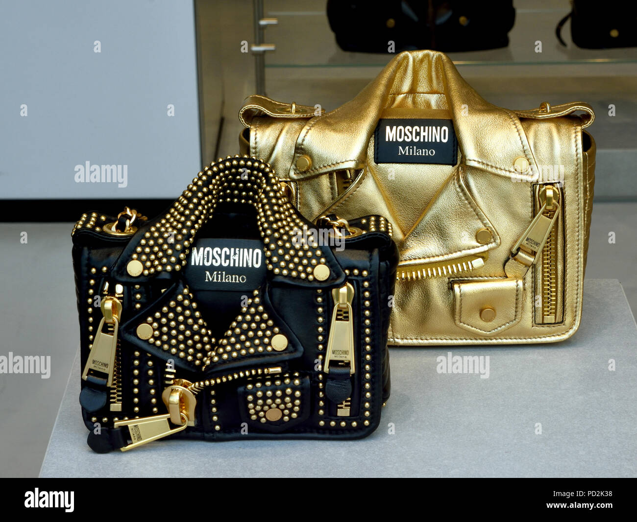 Italian fashion design hi-res stock photography and images - Alamy