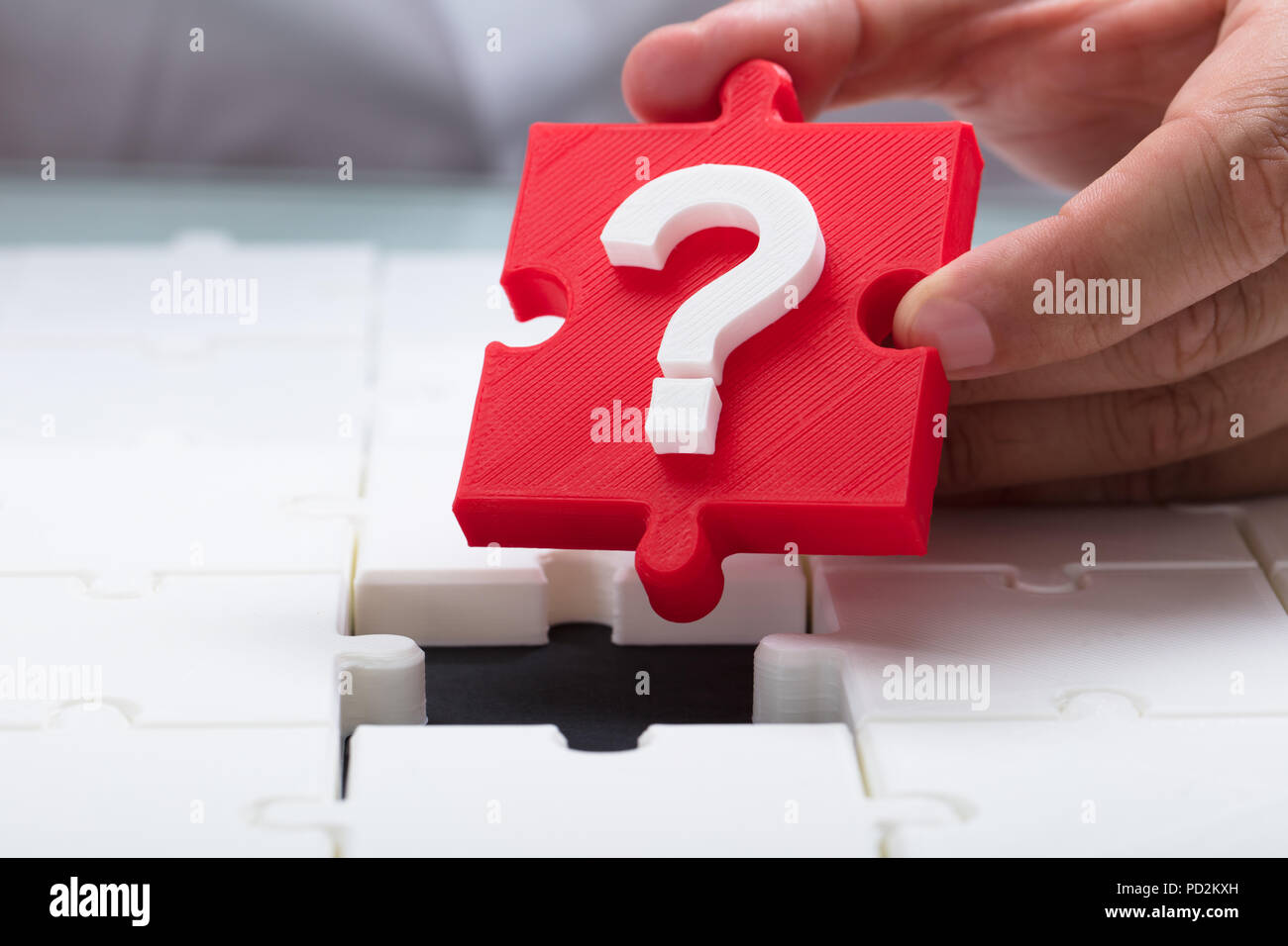 Jigsaw question mark hi-res stock photography and images - Alamy