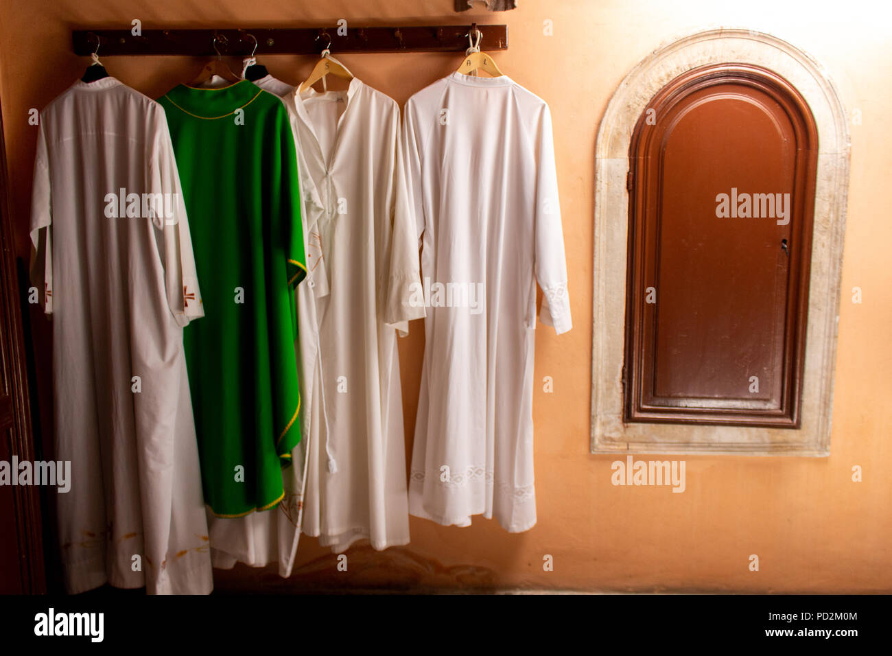 Liturgical garb hi-res stock photography and images - Alamy