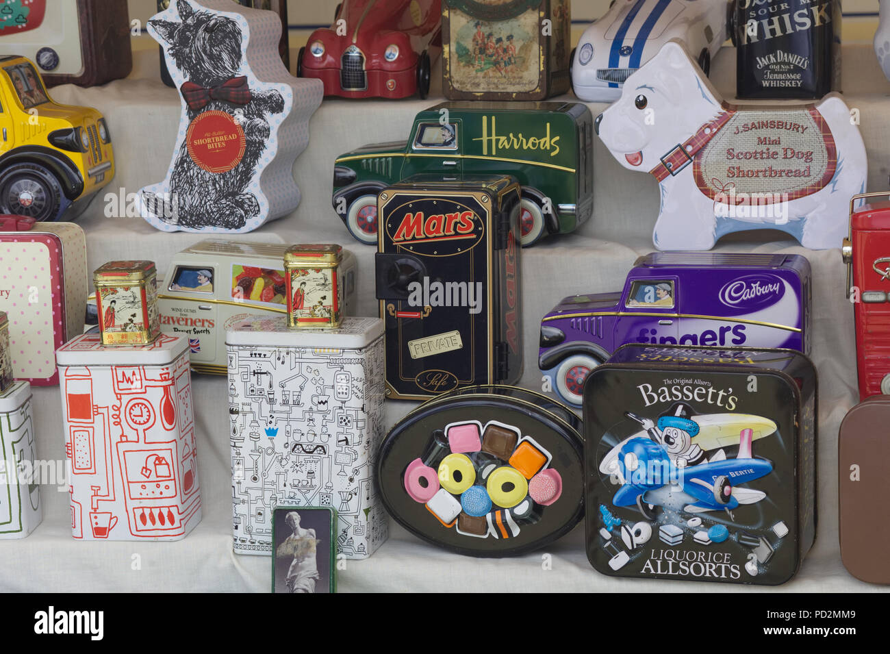 collection of vintage tins Stock Photo - Alamy