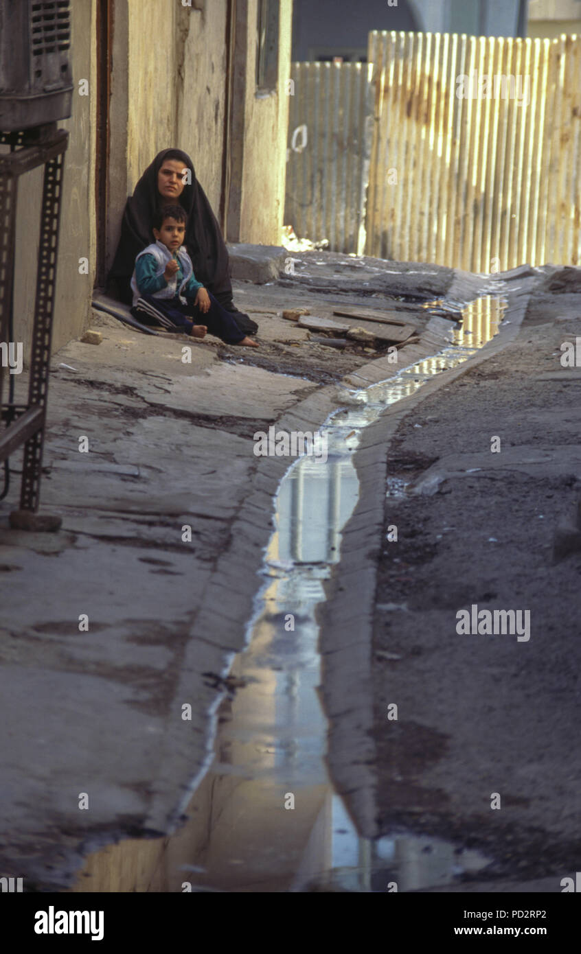 Karbala, Iraq - October 1995 - Iraqi's finding it hard to maintain ...