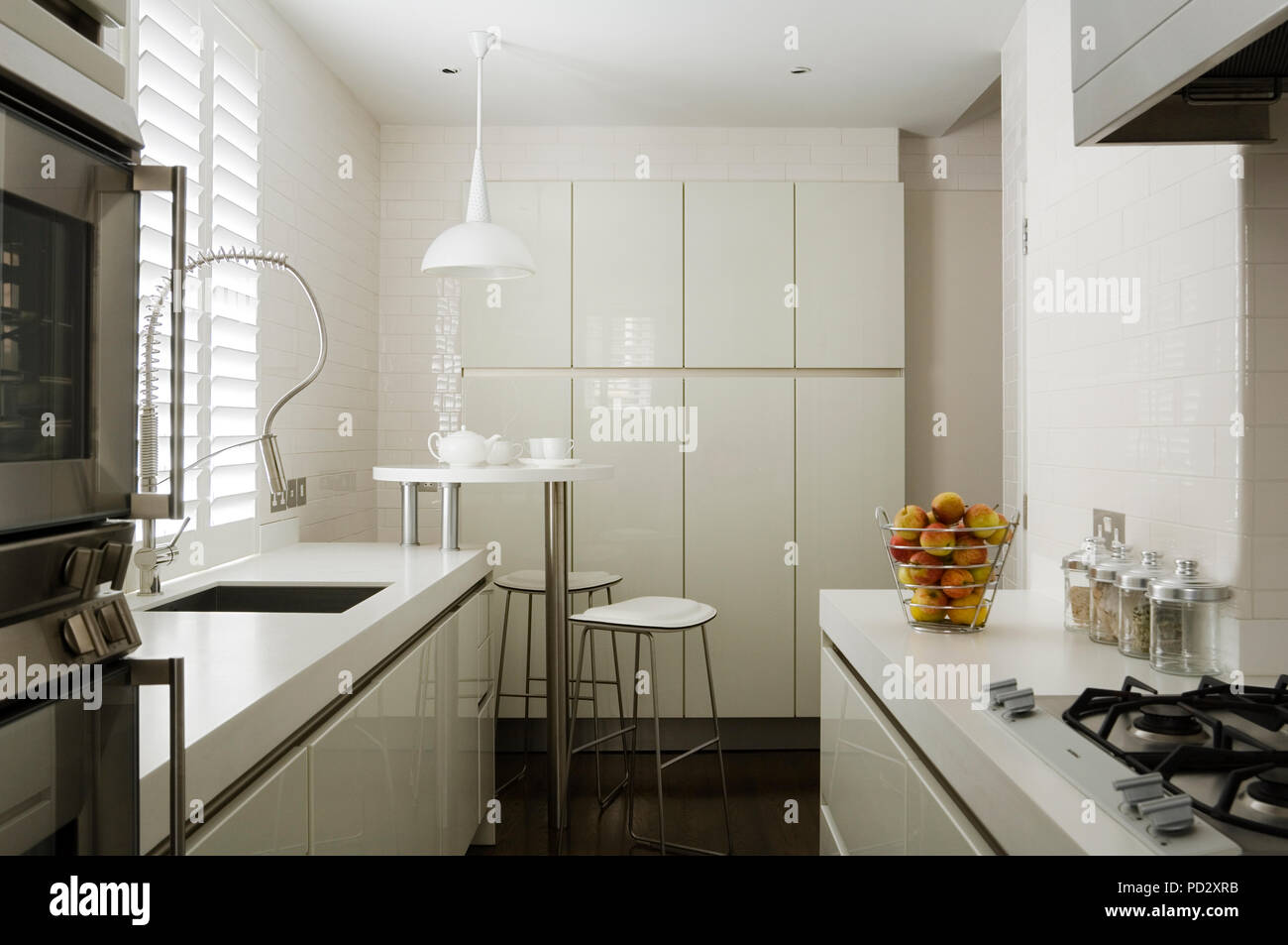 Modern style kitchen Stock Photo - Alamy