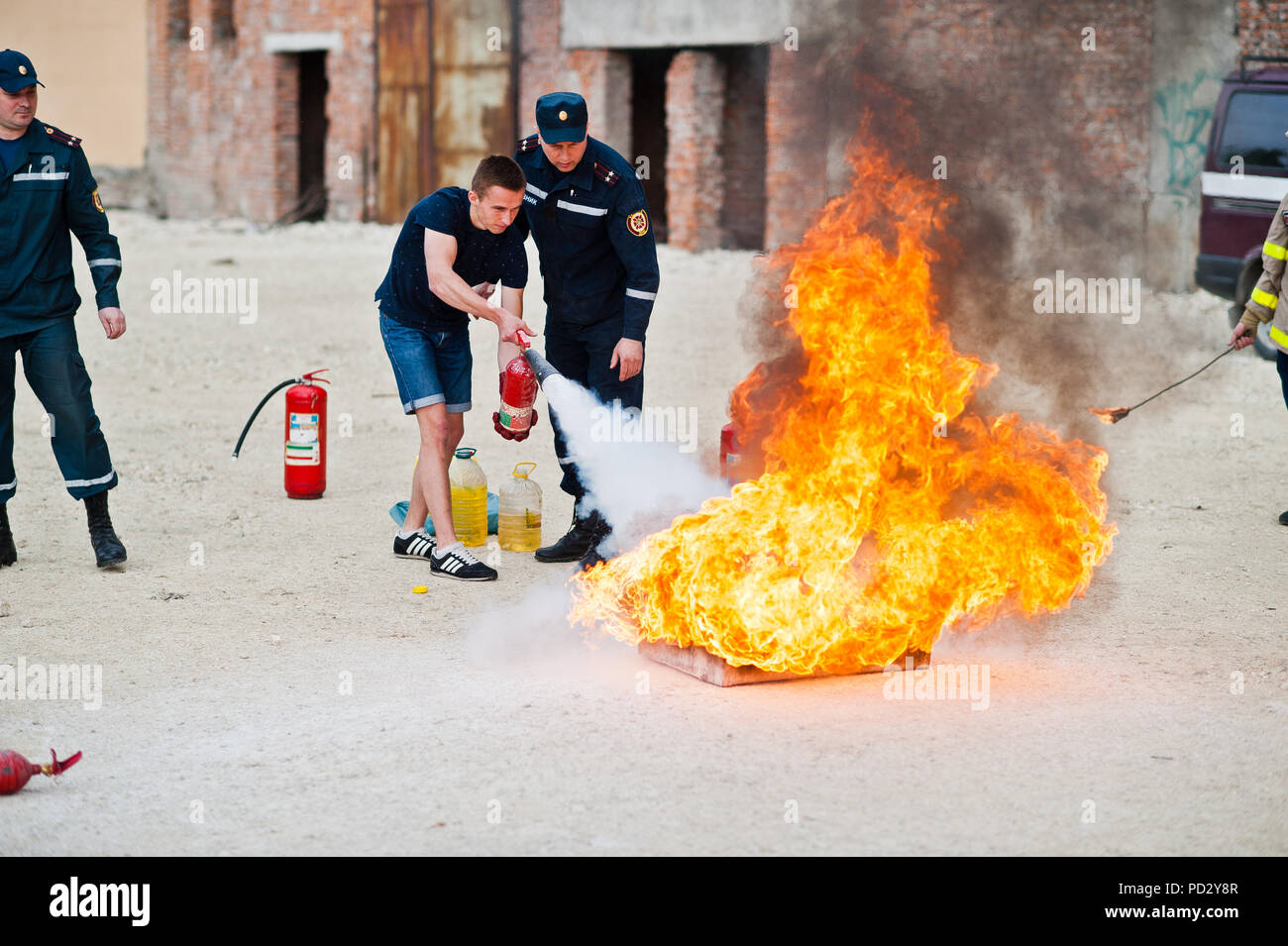 Extinguisher hold hi-res stock photography and images - Alamy